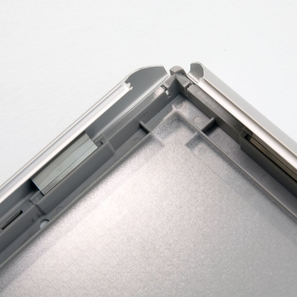 Basic Snap Frame - MT Displays