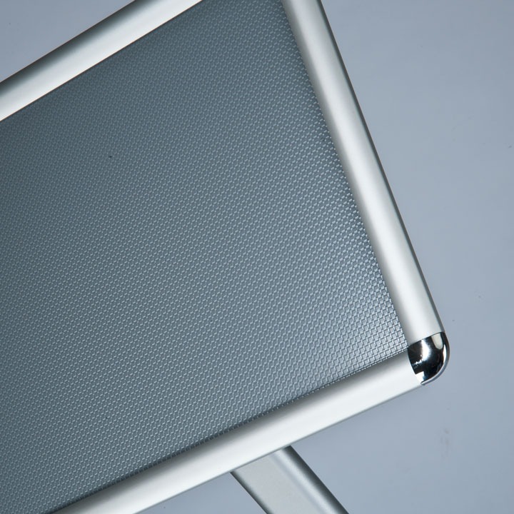 Curved Menuboard - MT Displays