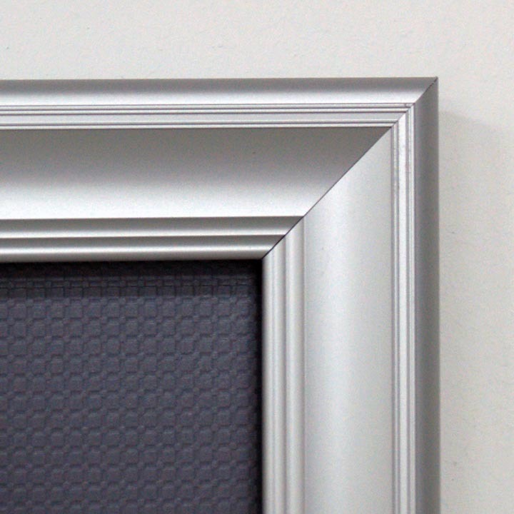 Fancy Frame - MT Displays