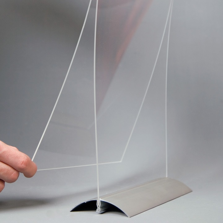 Swing Wing - MT Displays