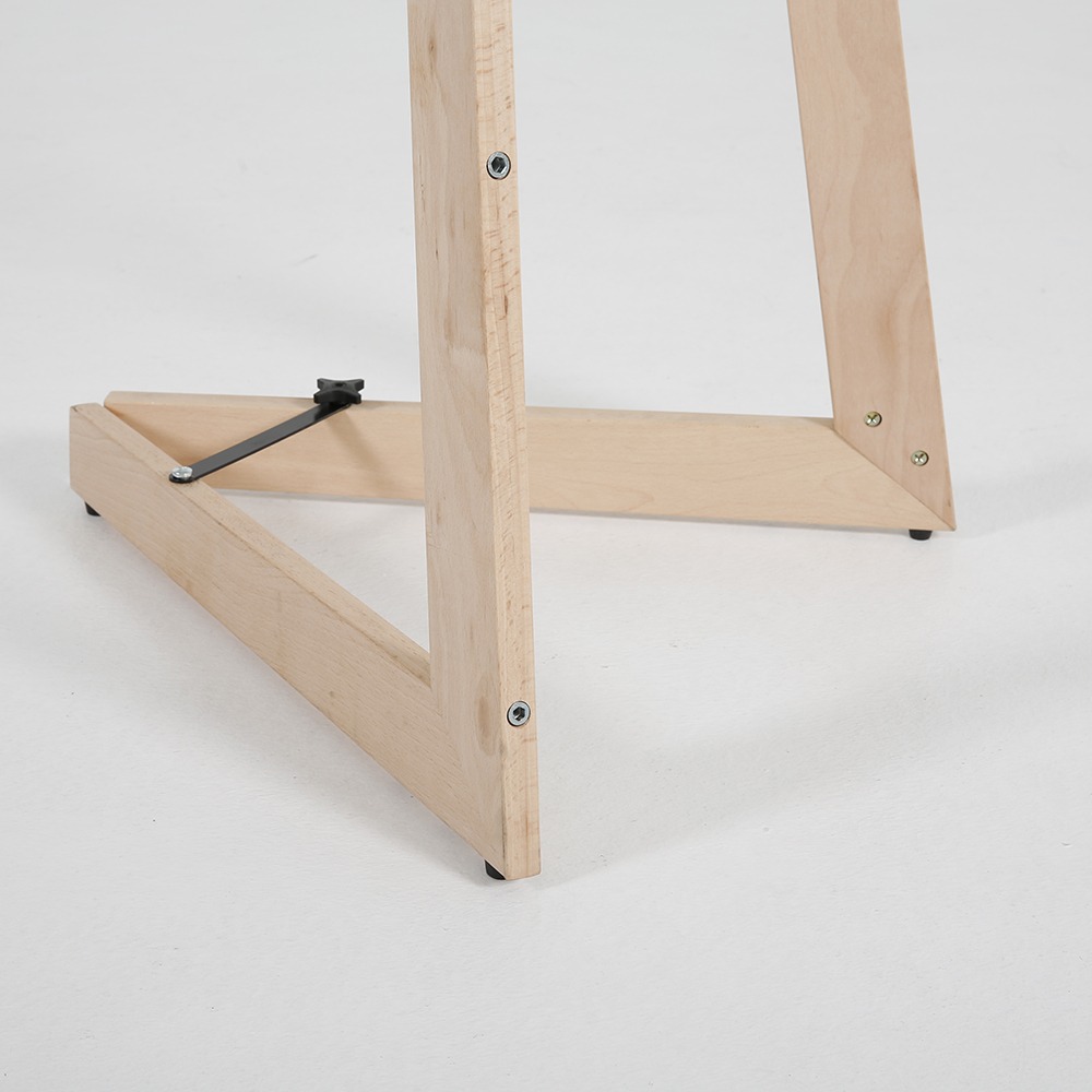Wood Portable Easel - MT Displays