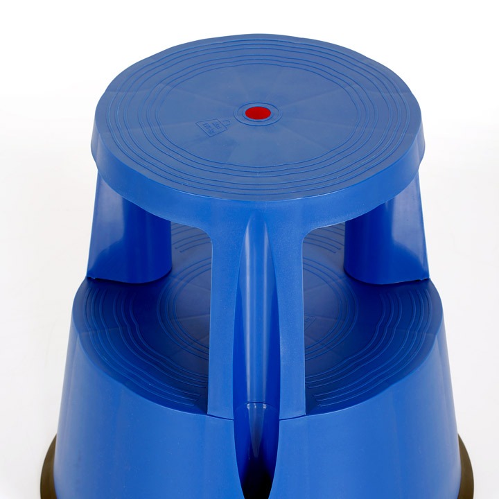 2 Step Stepstool - MT Displays