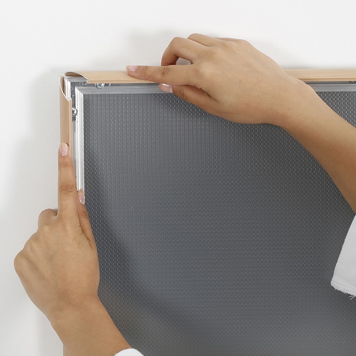 Snap Frame Light Wood Effect 25 mm - MT Displays