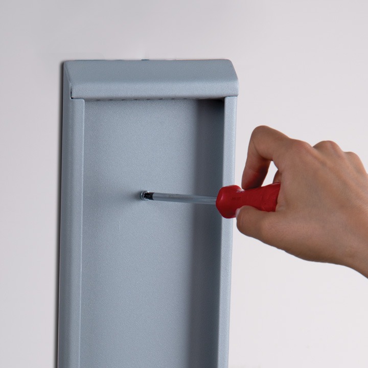 Wall Mount Reference Rack Steel - MT Displays